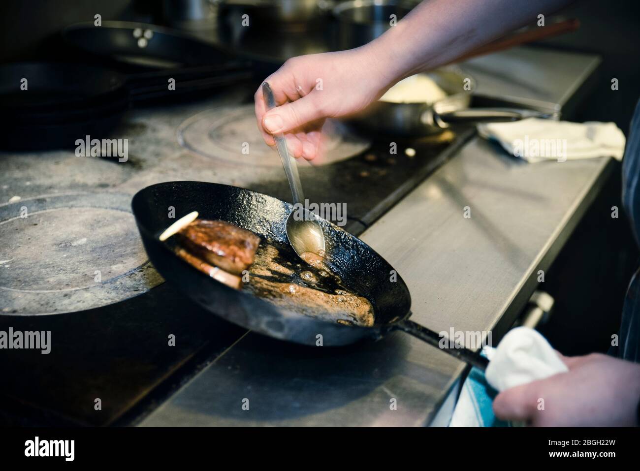 Basting hi-res stock photography and images - Alamy