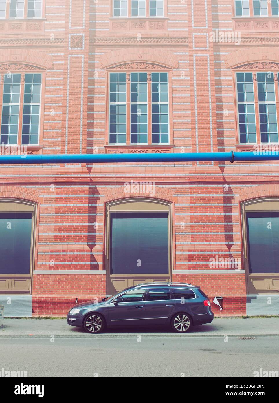 Fake buildings hi-res stock photography and images - Alamy