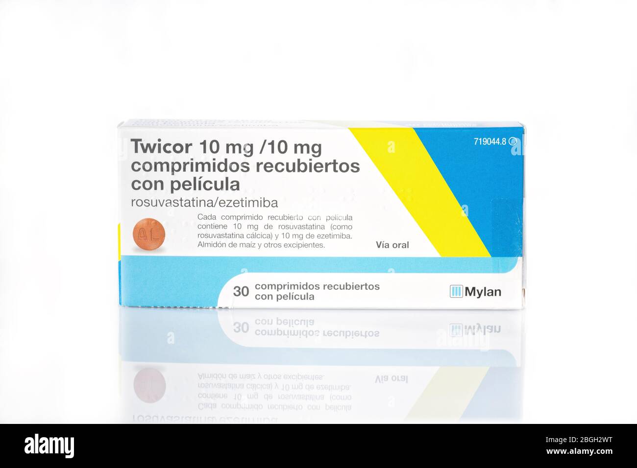 Pill carton hi-res stock photography and images - Alamy