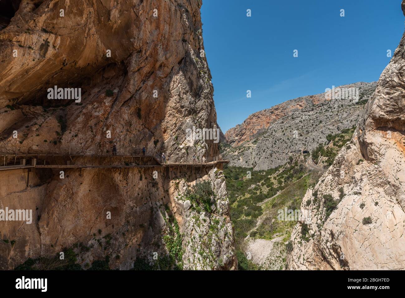 April 17, 2018 - El Chorro, Spain. Tourists taking photos on the new ...