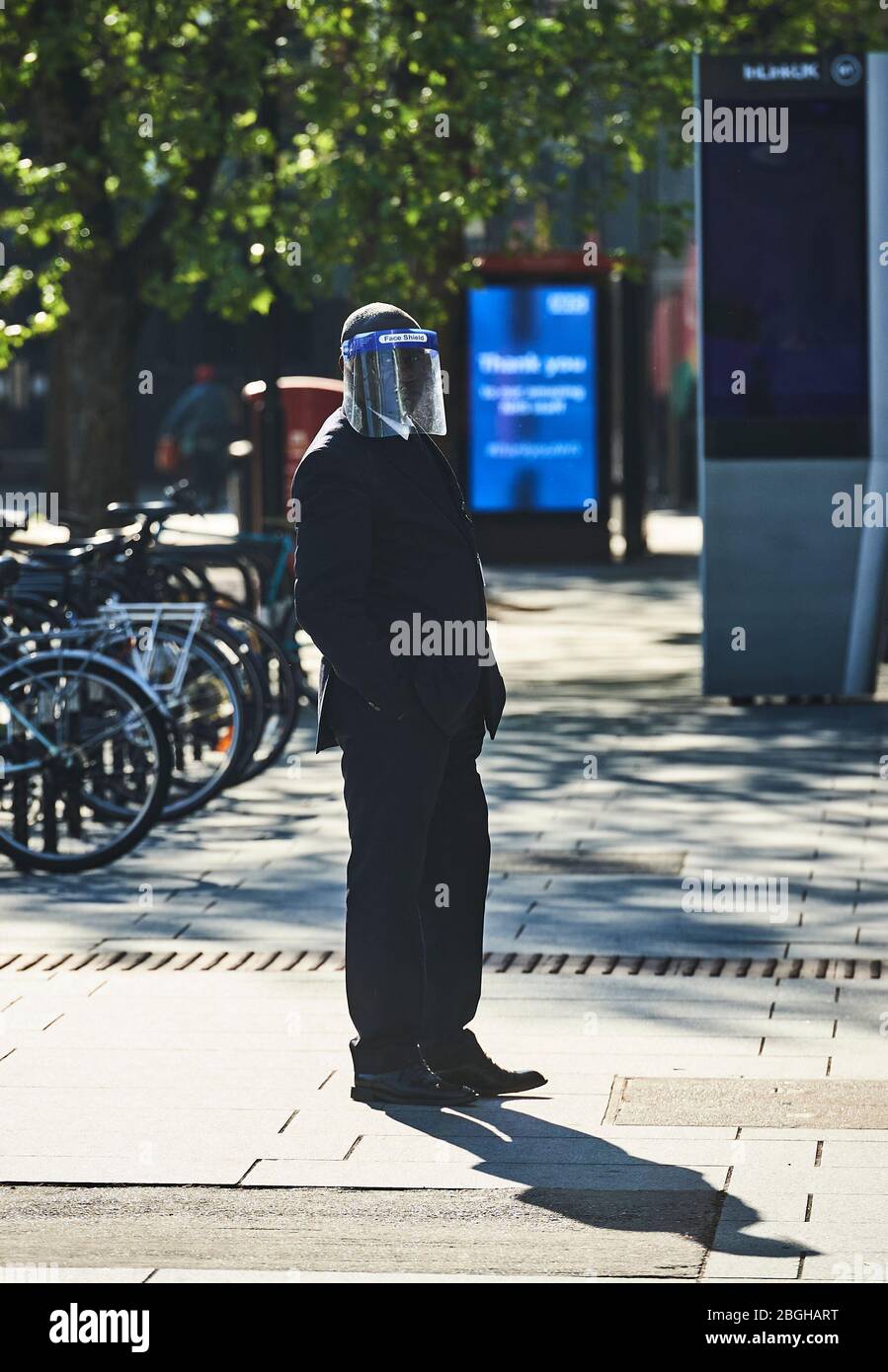 Supermarket security guard uk hi-res stock photography and images - Alamy