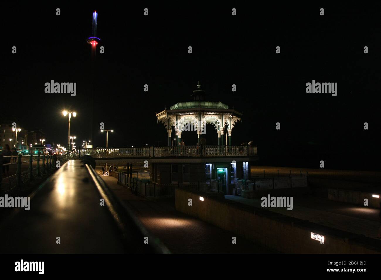 Brighton seafront at night Stock Photo - Alamy