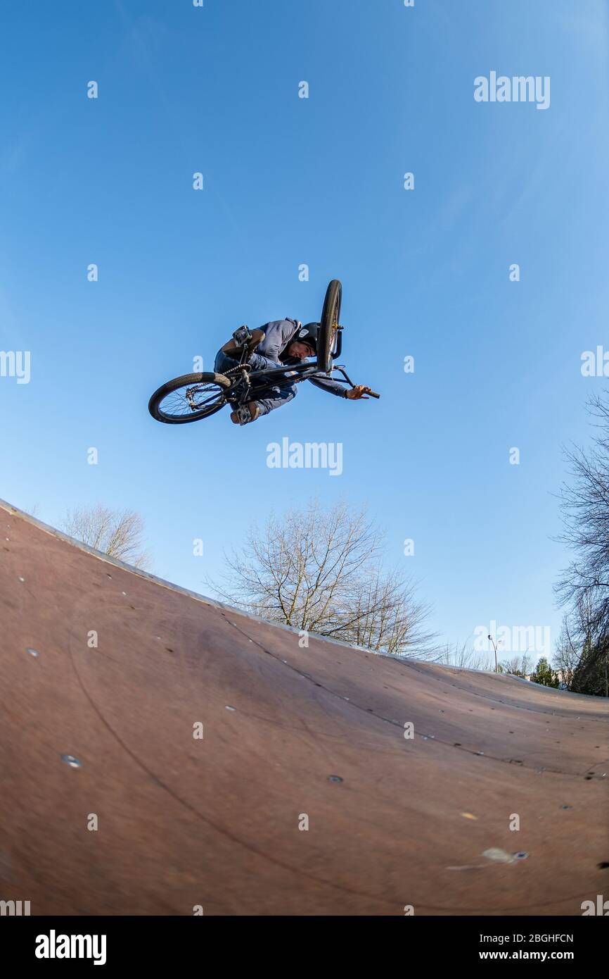 BMX jump in a wooden ramp at skate park Stock Photo - Alamy