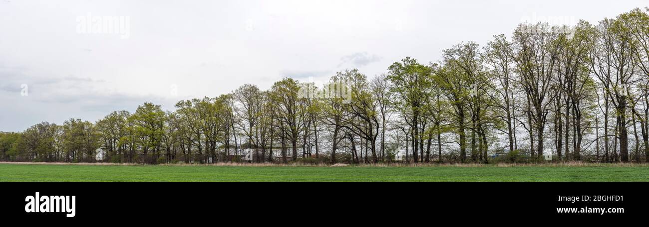 Town hi res hi-res stock photography and images - Alamy