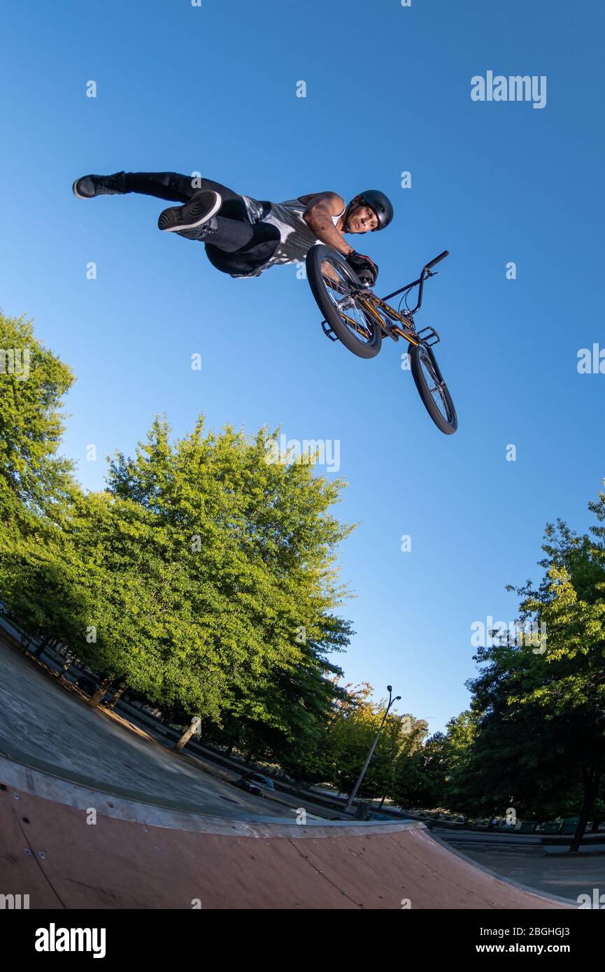 Dangerous wooden ramp hi-res stock photography and images - Alamy