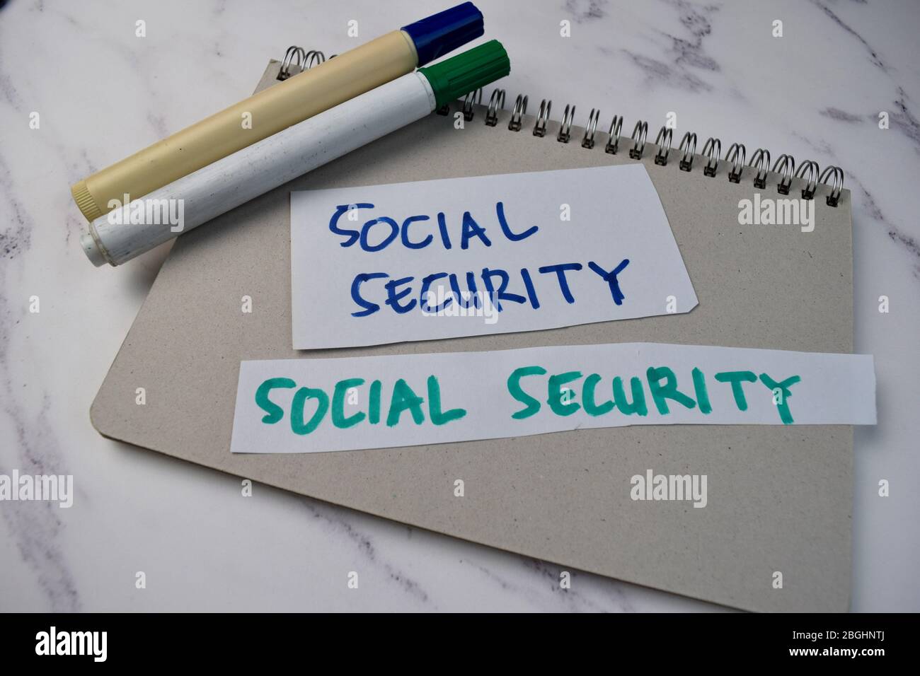 Social security card medicare hi-res stock photography and images - Alamy