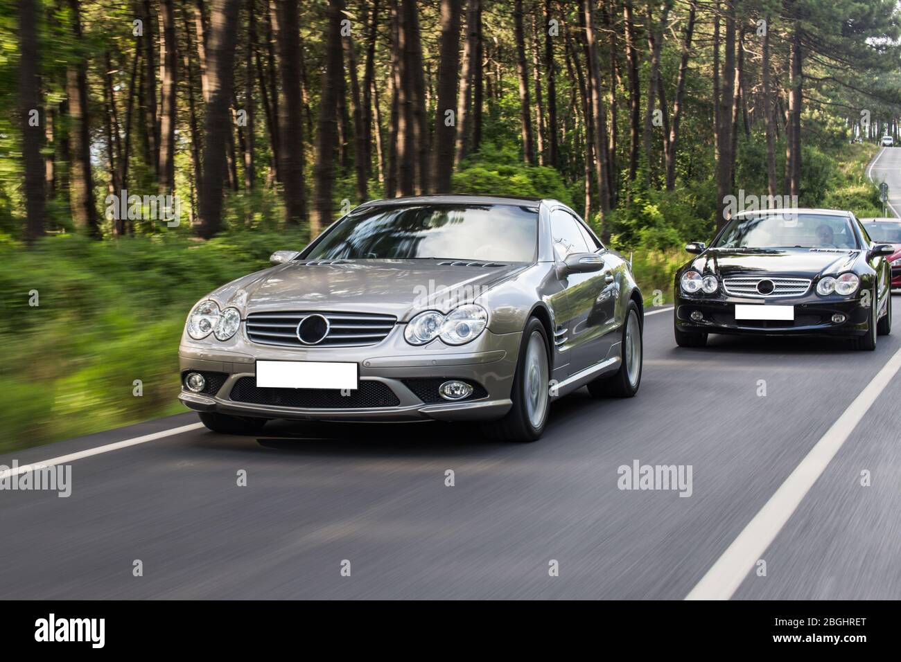 Chasing cars hi-res stock photography and images - Alamy