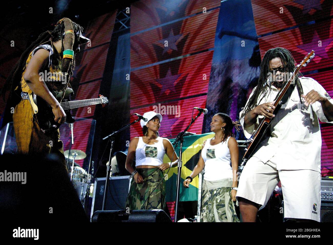 Steel pulse hi-res stock photography and images - Alamy