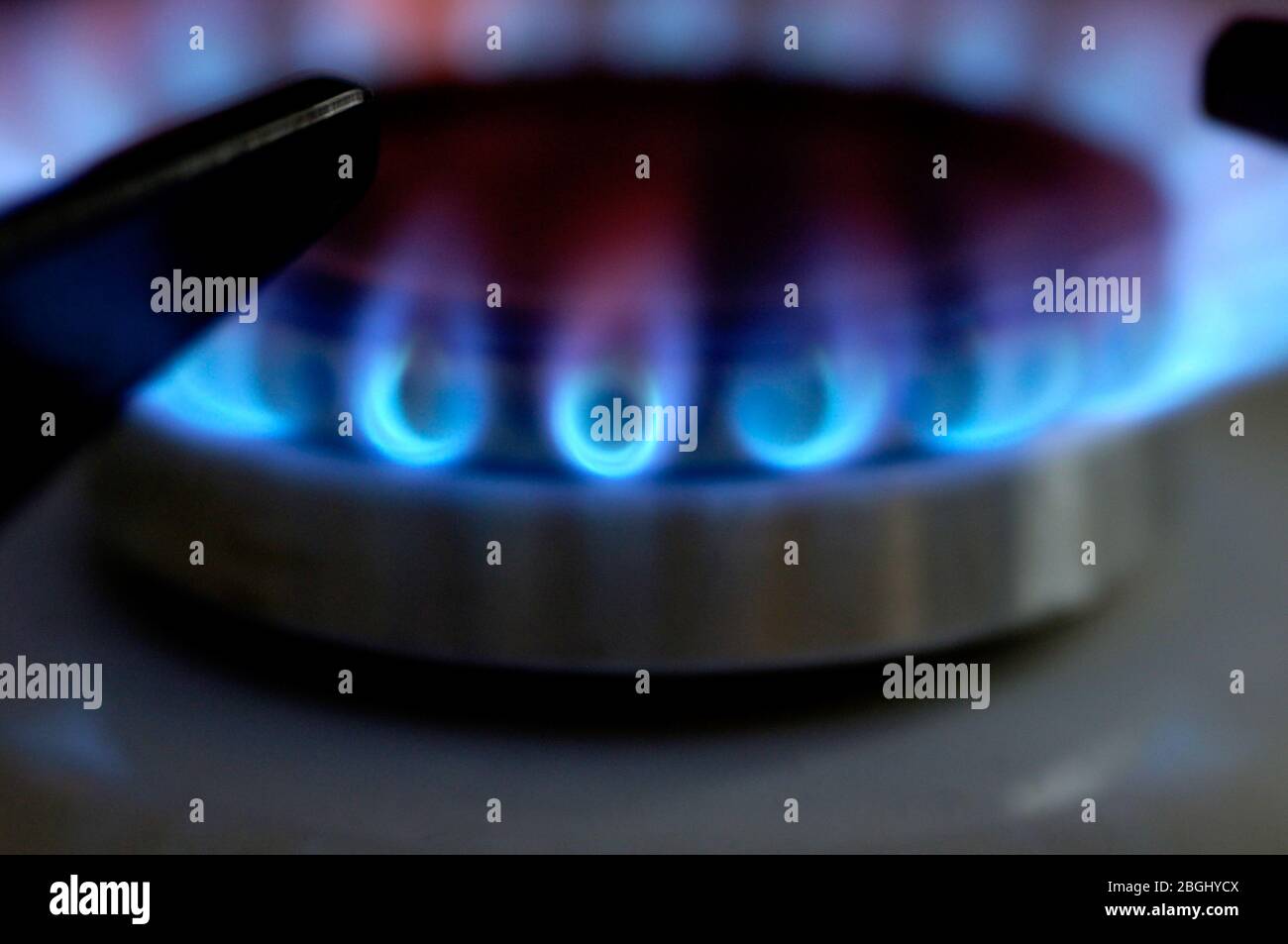 A burning ring on a gas cooker Stock Photo - Alamy