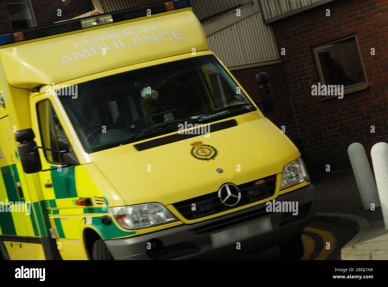 A London ambulance Stock Photo - Alamy