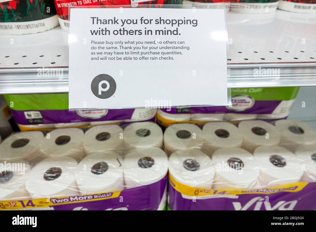 Grocery store interior signs hi-res stock photography and images - Alamy