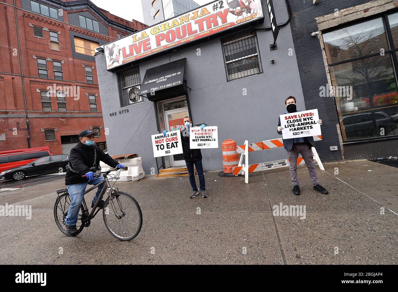 Peta supporters hi-res stock photography and images - Alamy