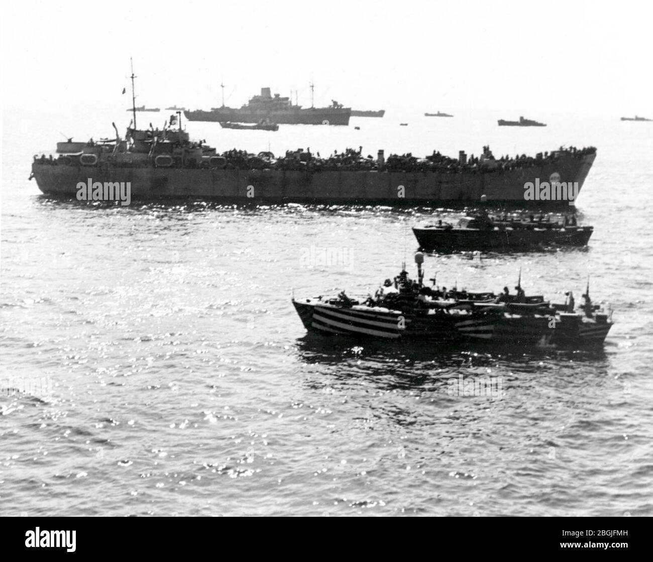 Salerno 1943 hi-res stock photography and images - Alamy