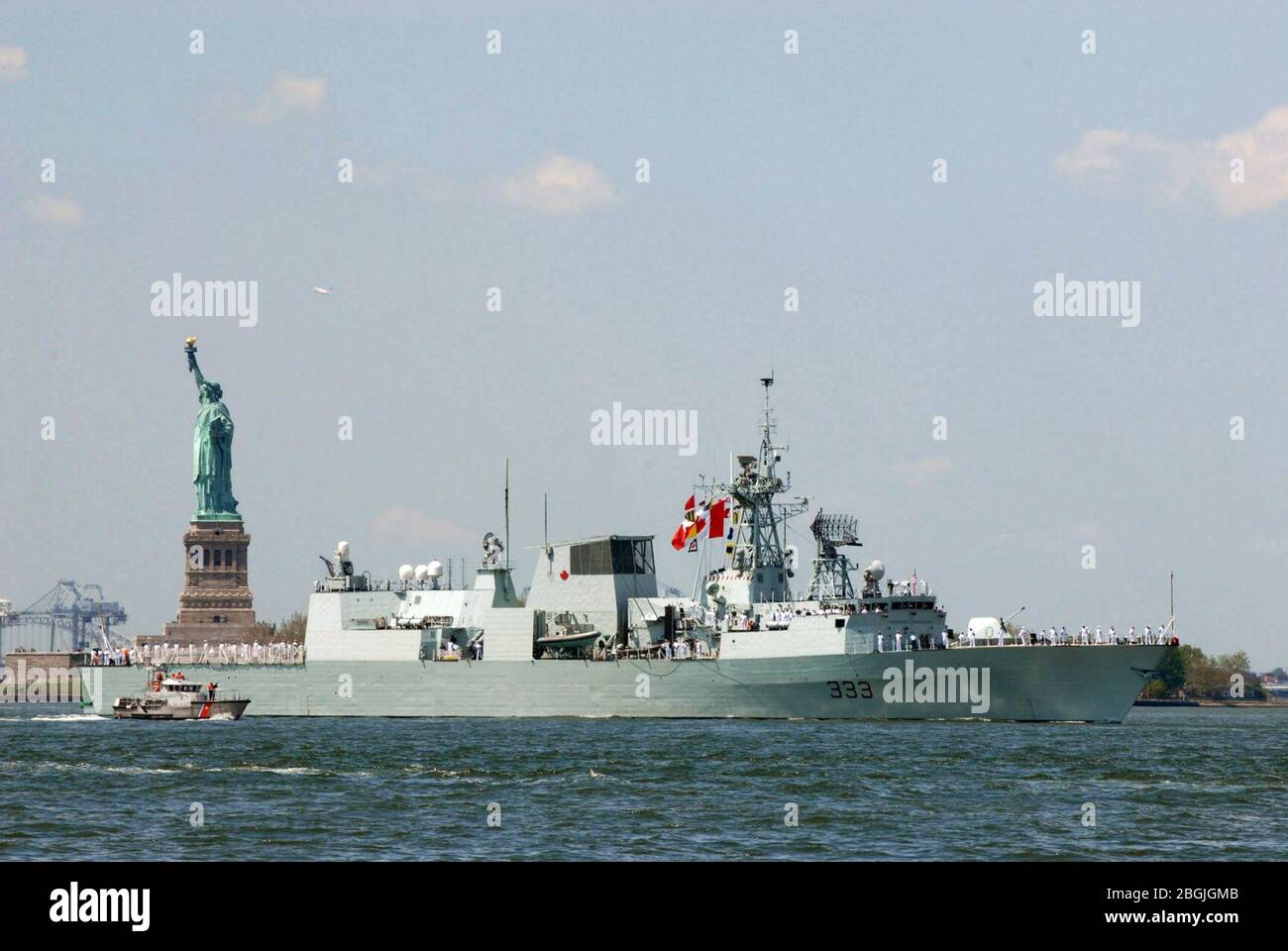 HMCS Toronto (FFH 333 Stock Photo - Alamy