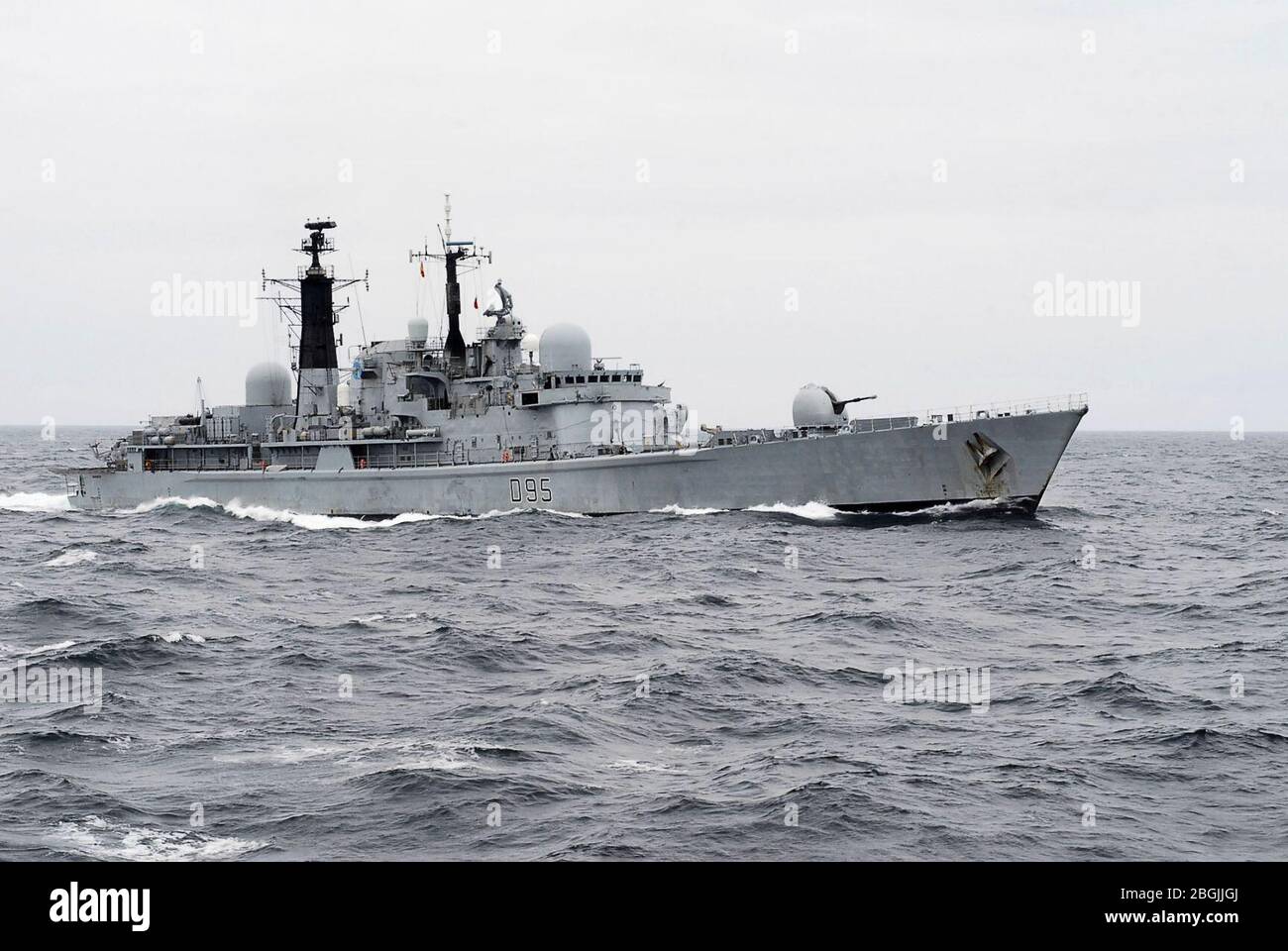 HMS Manchester (D-95)- Southern Seas 2009 Stock Photo - Alamy