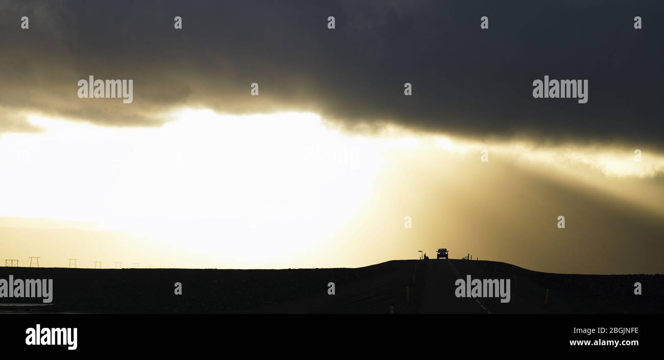 Car driving away road hi-res stock photography and images - Alamy