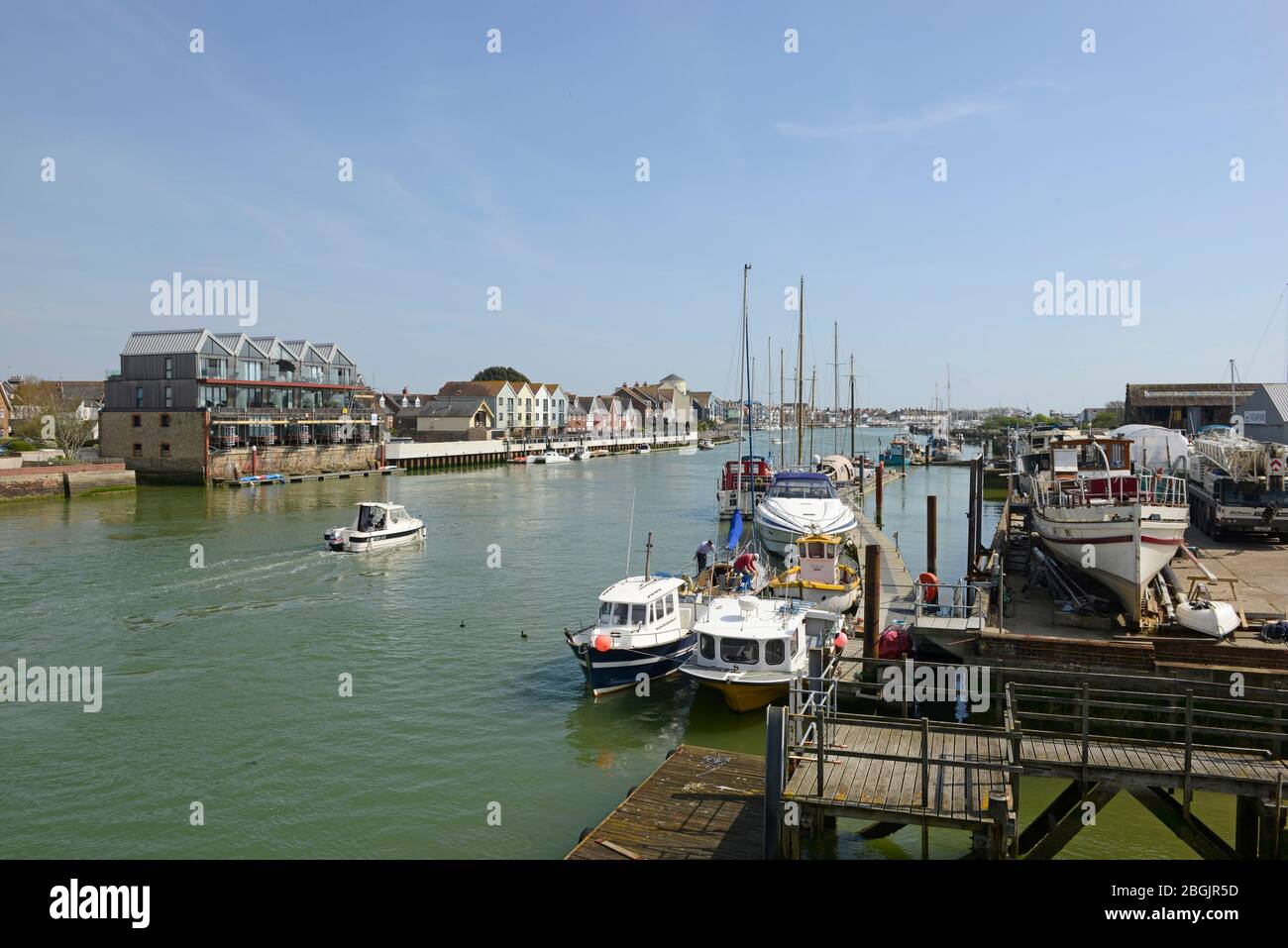 Littlehampton harbour hi-res stock photography and images - Alamy