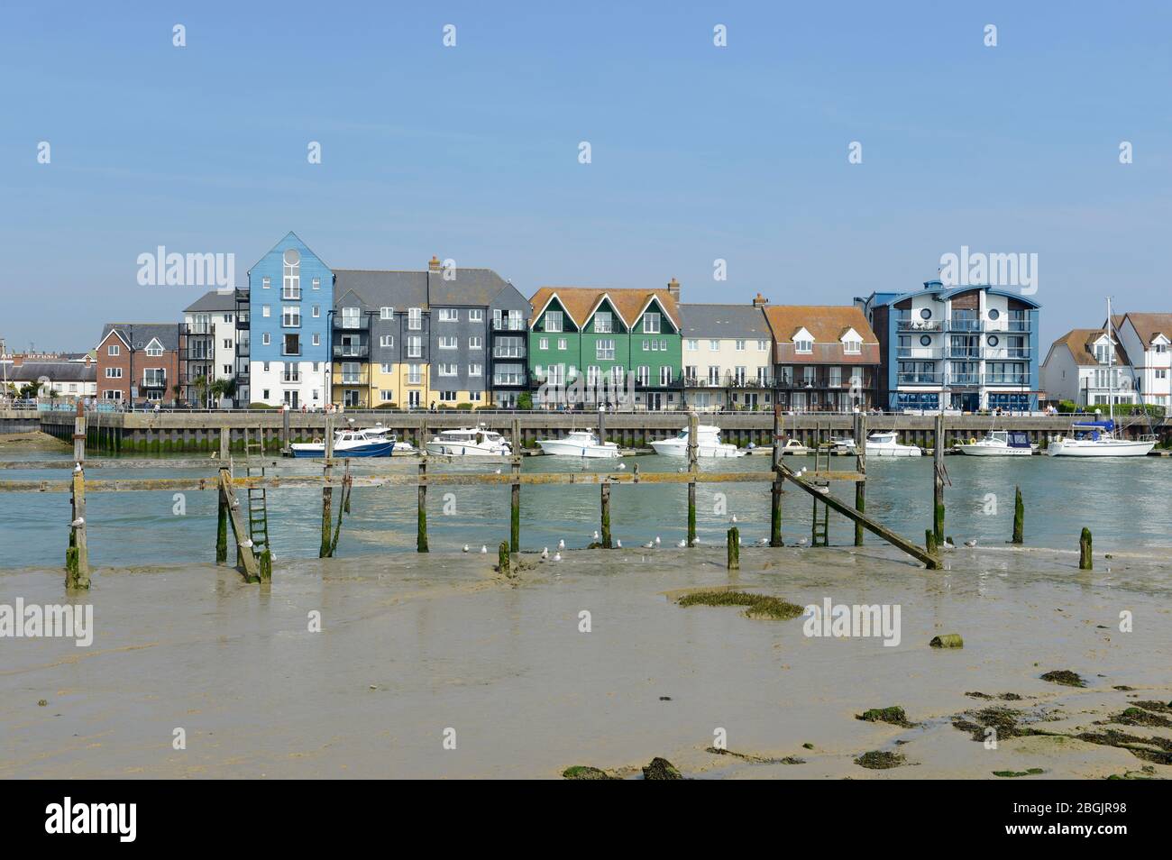 A view of Littlehampton harbour in West Sussex, UK Stock Photo - Alamy