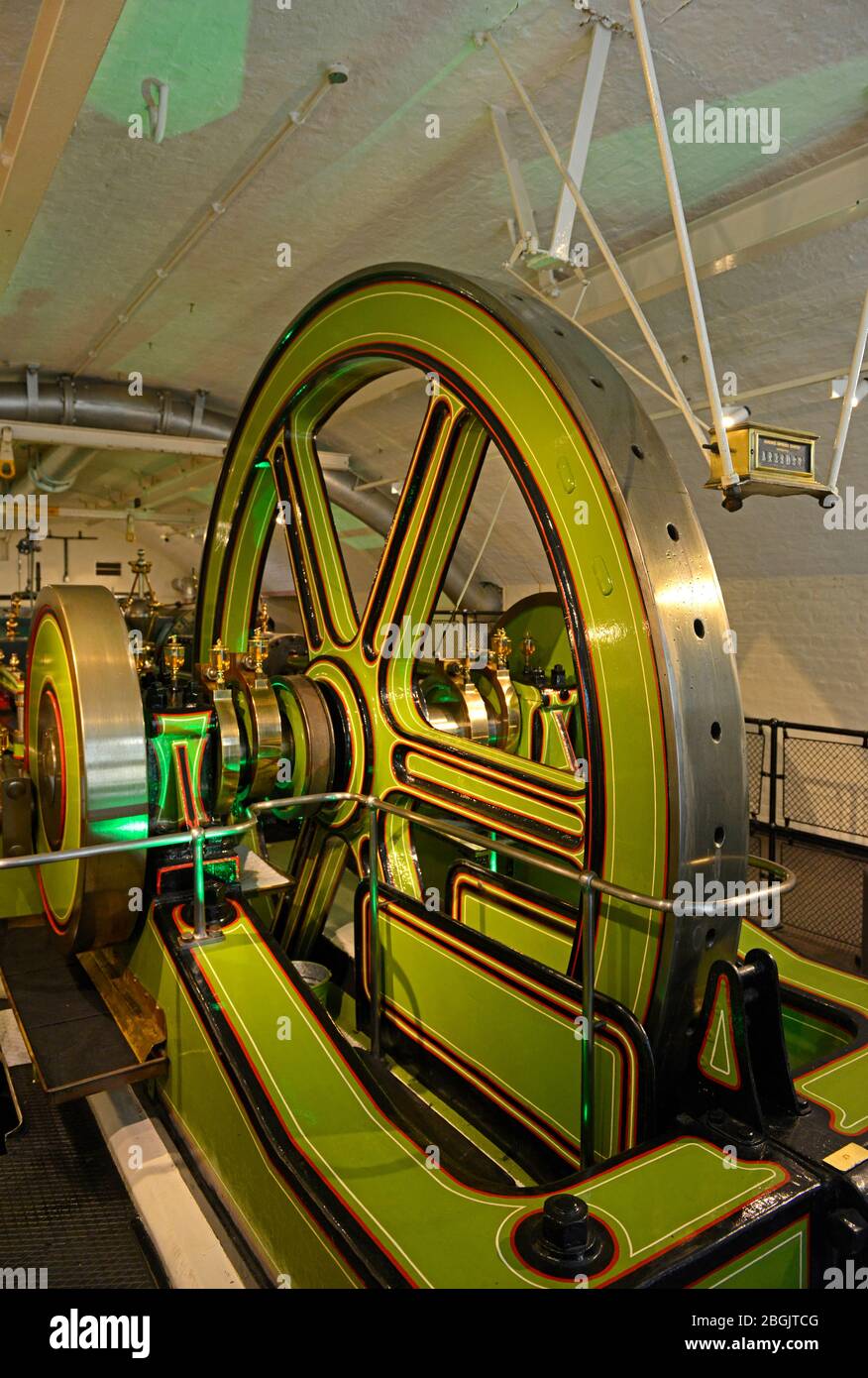Beautifully restored components of Tower Bridge's old lifting mechanism ...