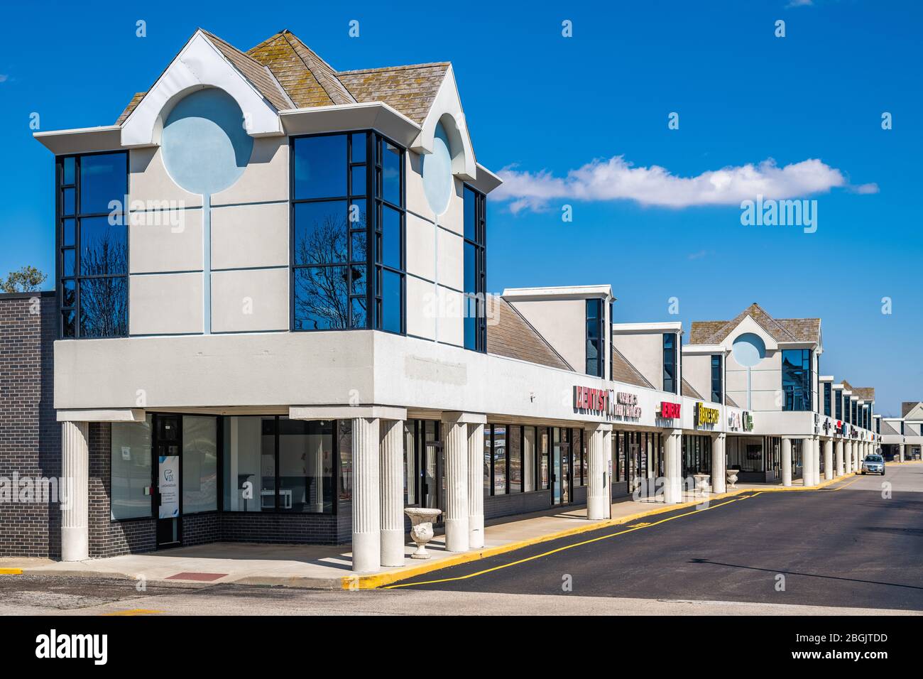 Post modernist style strip mall Stock Photo - Alamy