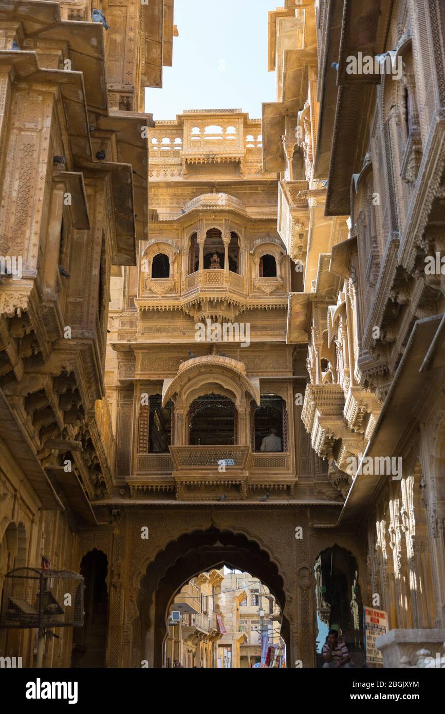 Old haveli hi-res stock photography and images - Alamy