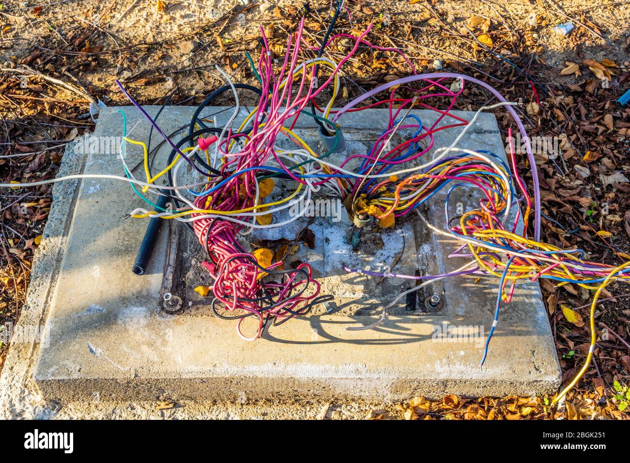 traffic light controller wiring exposed Stock Photo - Alamy