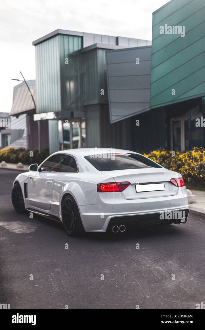 Car from behind in garage hi-res stock photography and images - Alamy