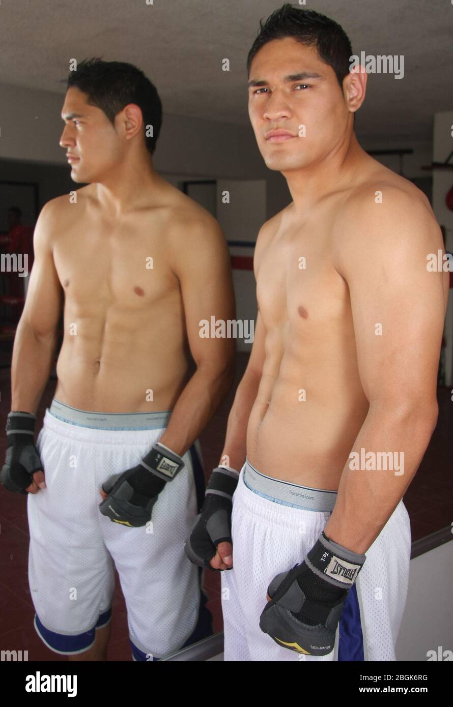 Boxeador profesional hi-res stock photography and images - Alamy