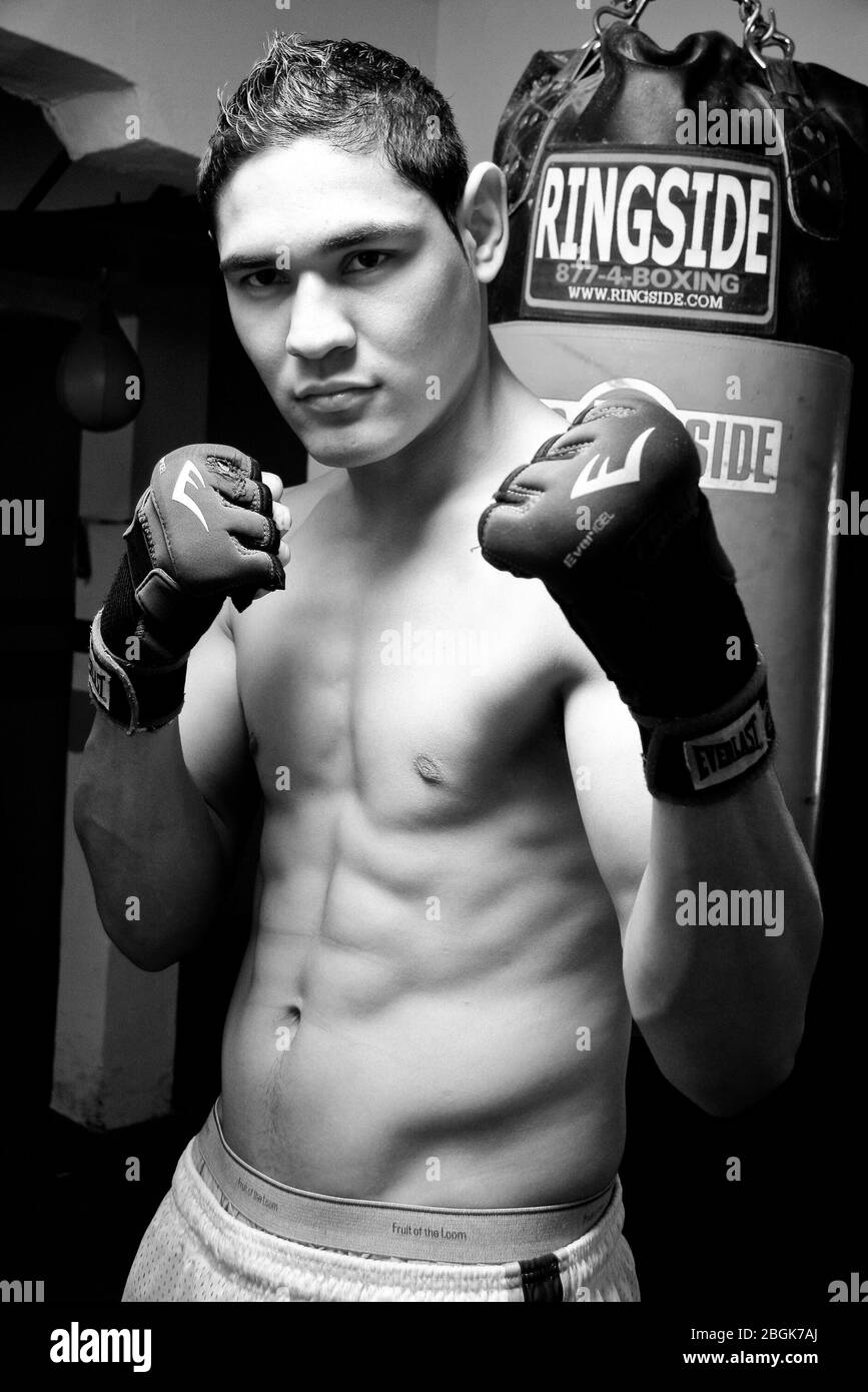 Box Rogelio "Porky" Medina, Rogelio Medina Stock Photo - Alamy