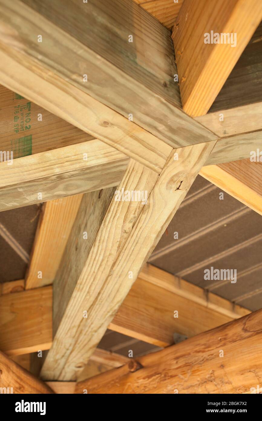 Timber structure supports a platform Stock Photo - Alamy