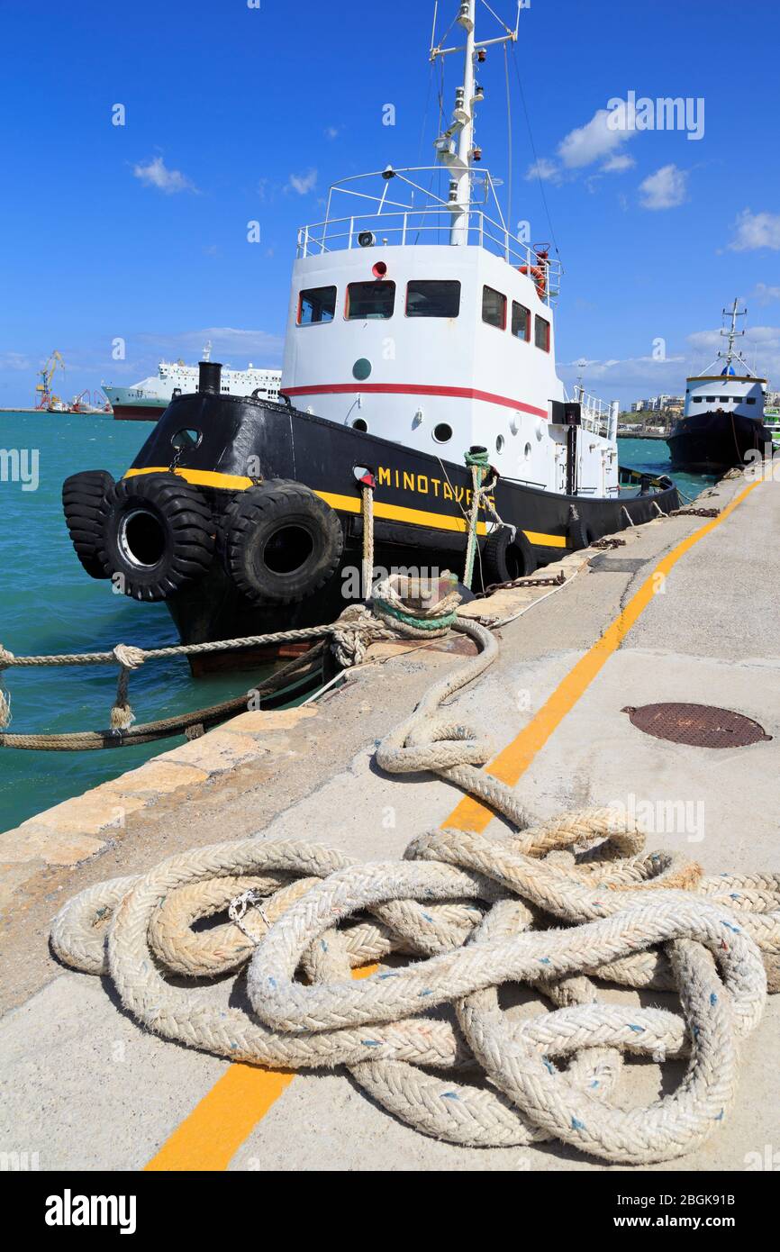 Tugboat, Port of Heraklion, Island of Crete, Greece, Europe Stock Photo - Alamy