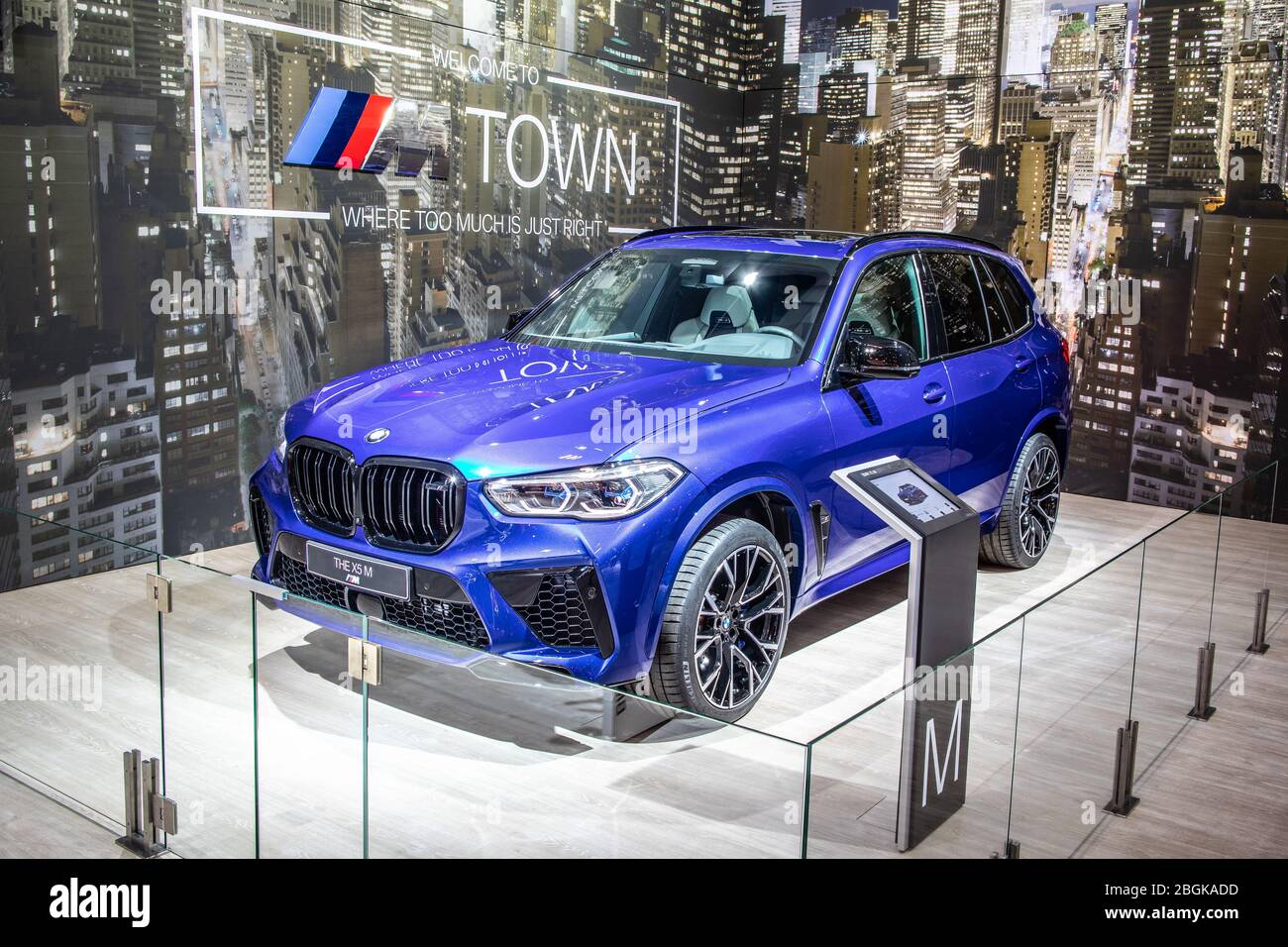 Brussels, Belgium, Jan 09, 2020: metallic blue all new BMW X5M at ...