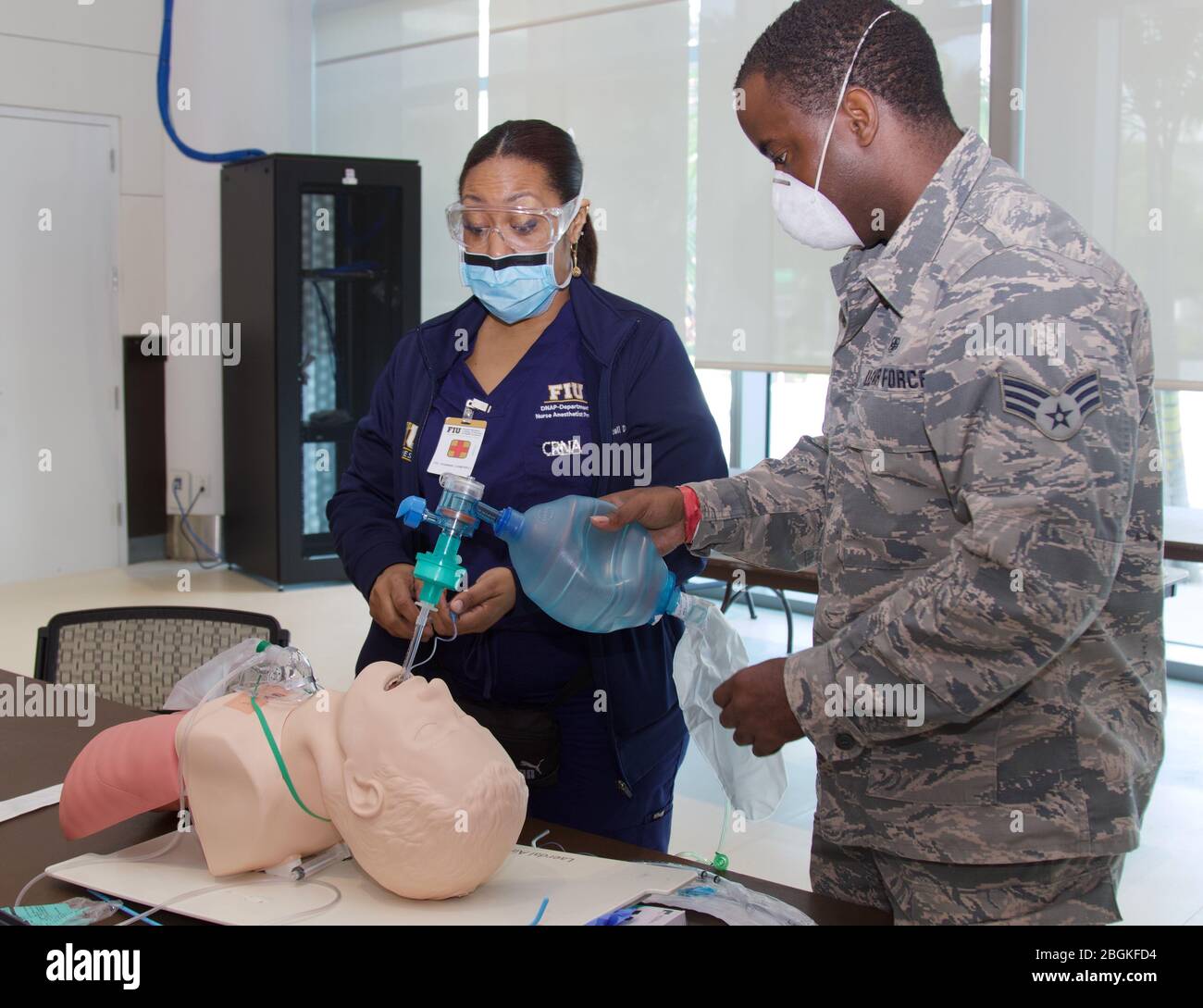 Florida Guard doctors, nurses and medics joined Florida International ...