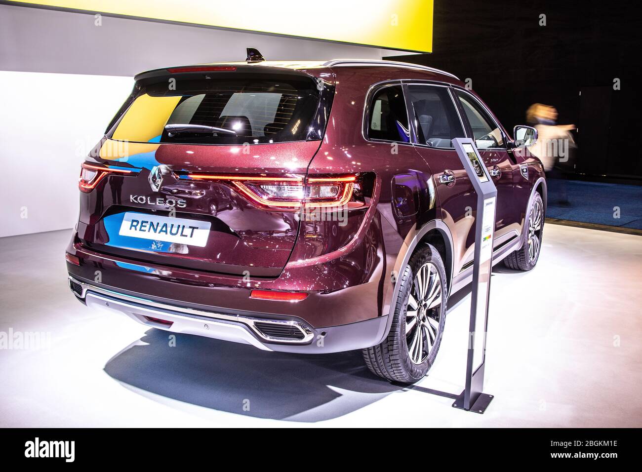Renault cmf cd platform hi-res stock photography and images - Alamy