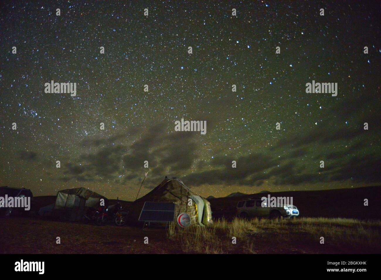 View of the starry sky near the Bayingolin Mongol Autonomous Prefecture ...
