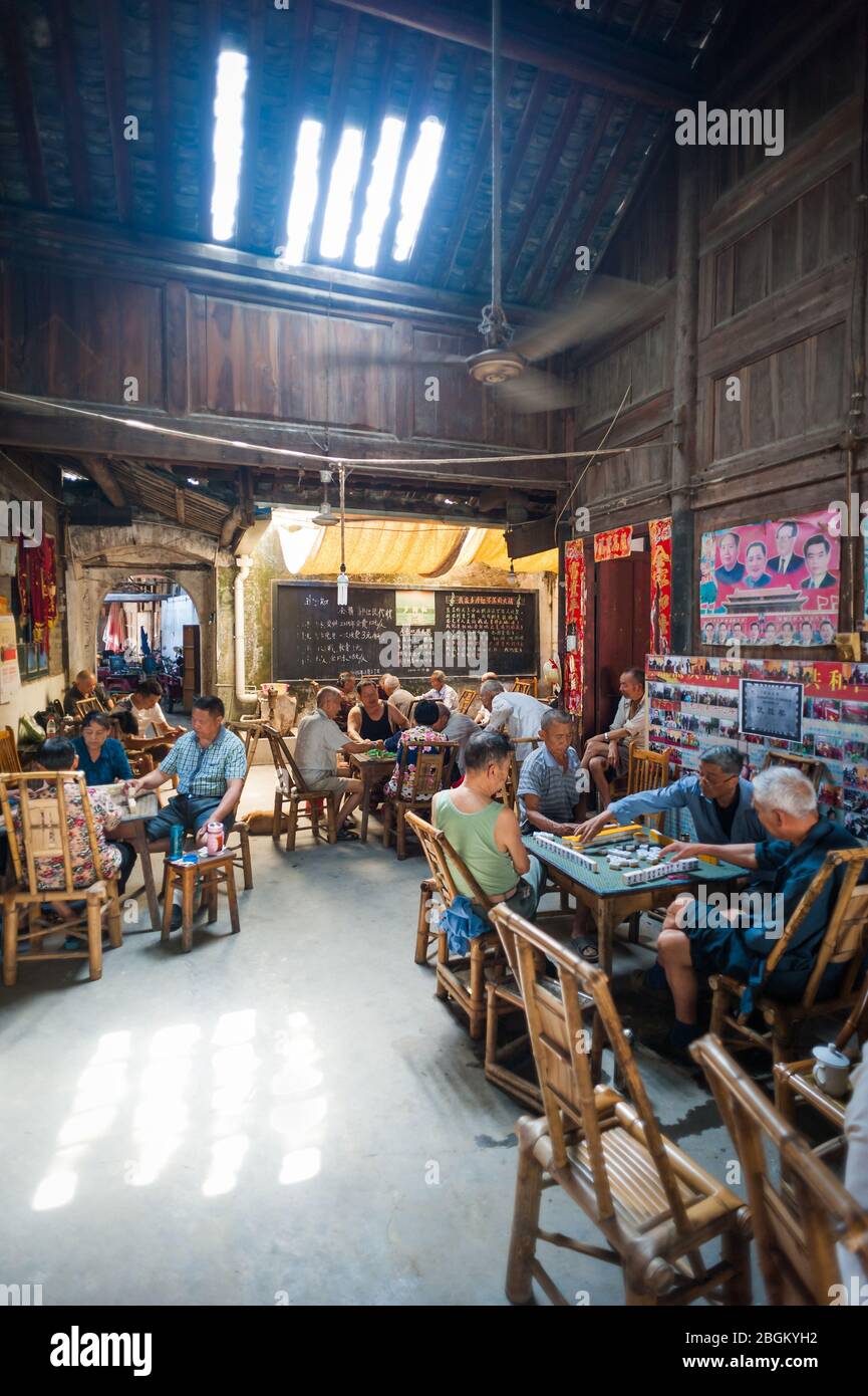 Mahjong board hi-res stock photography and images - Alamy