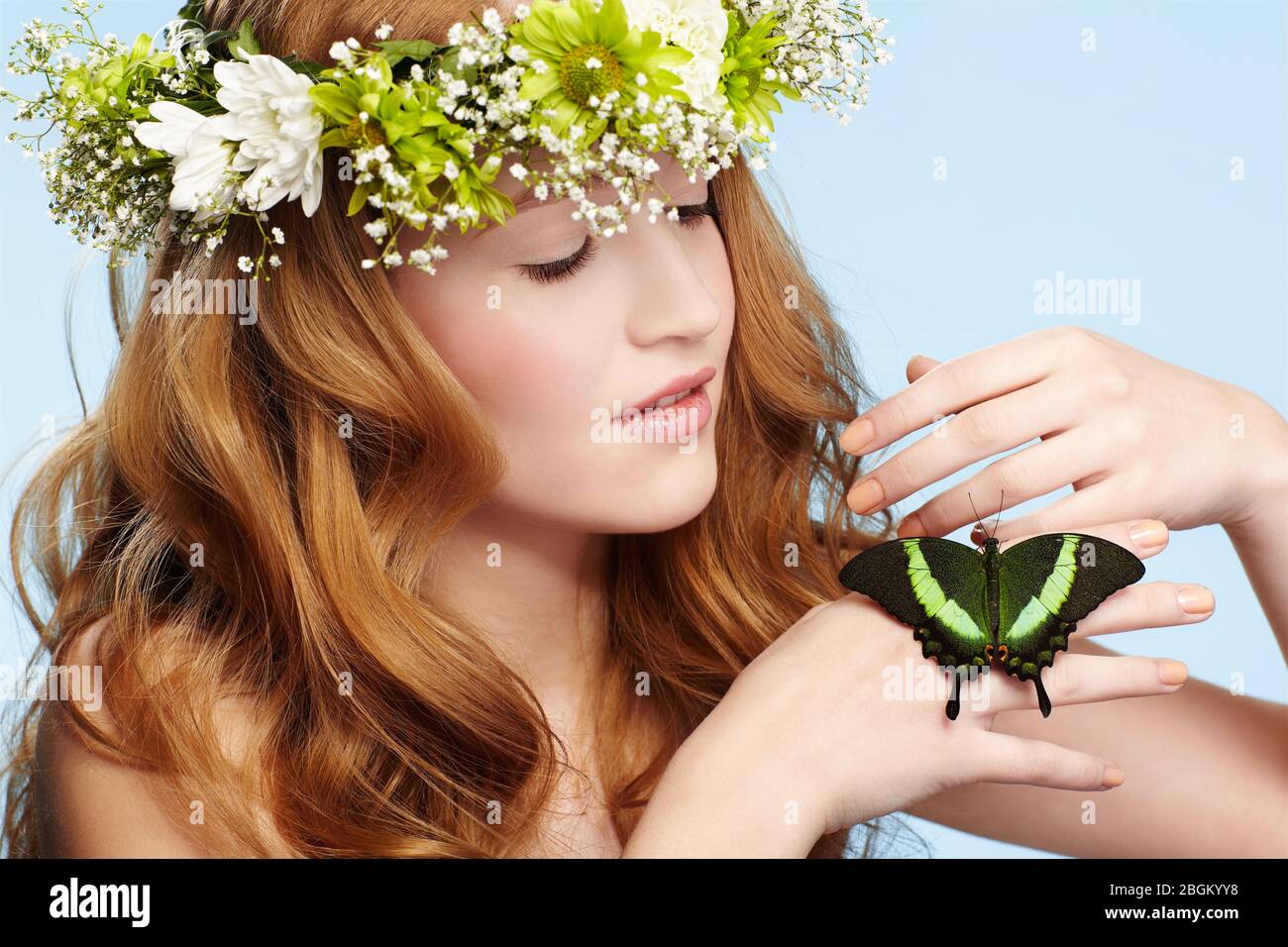 Teen girl butterfly in hand hi-res stock photography and images - Alamy