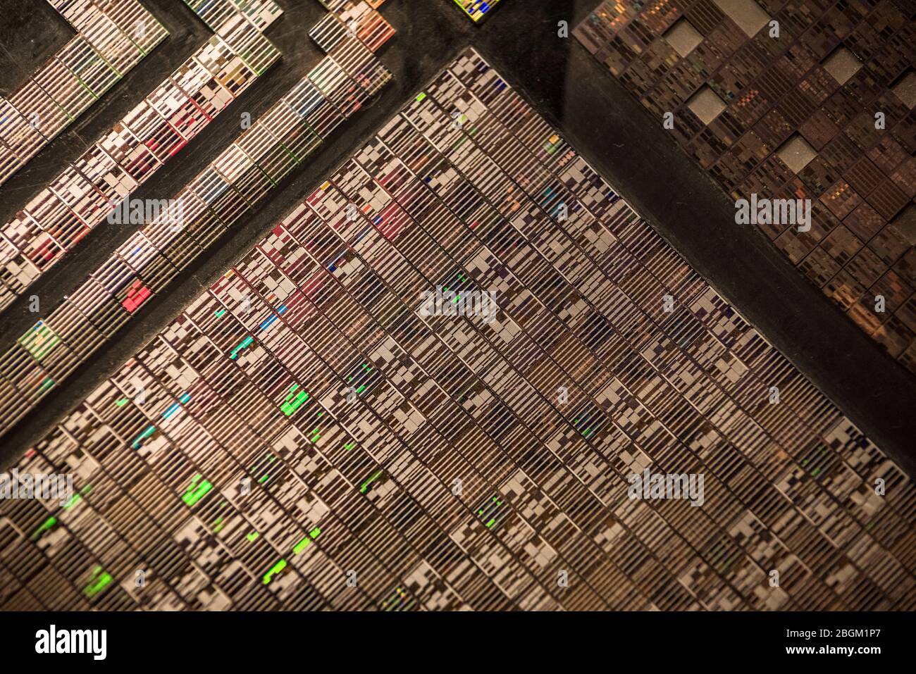 close-up of Silicon wafer Stock Photo - Alamy