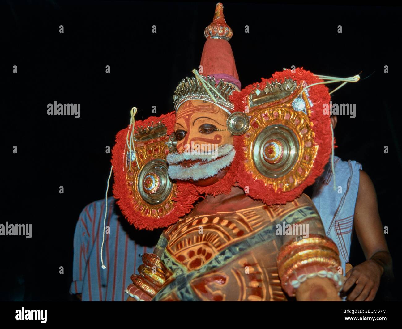 23 Mar 2020 Theyyam Performer on Theyyam (Teyyam, Theyam, Theyyattam ...