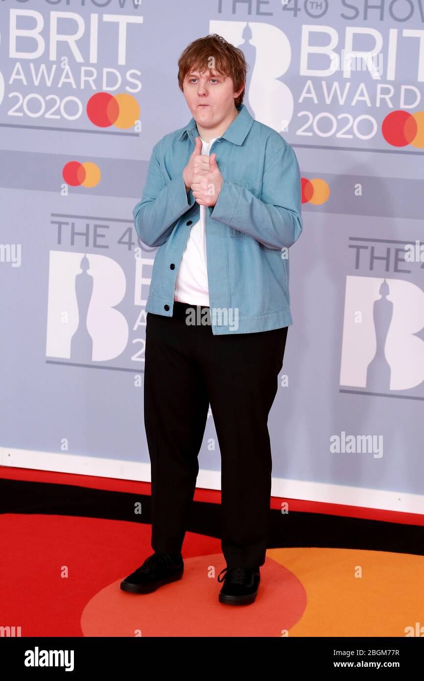 Lewis capaldi funny hi-res stock photography and images - Alamy