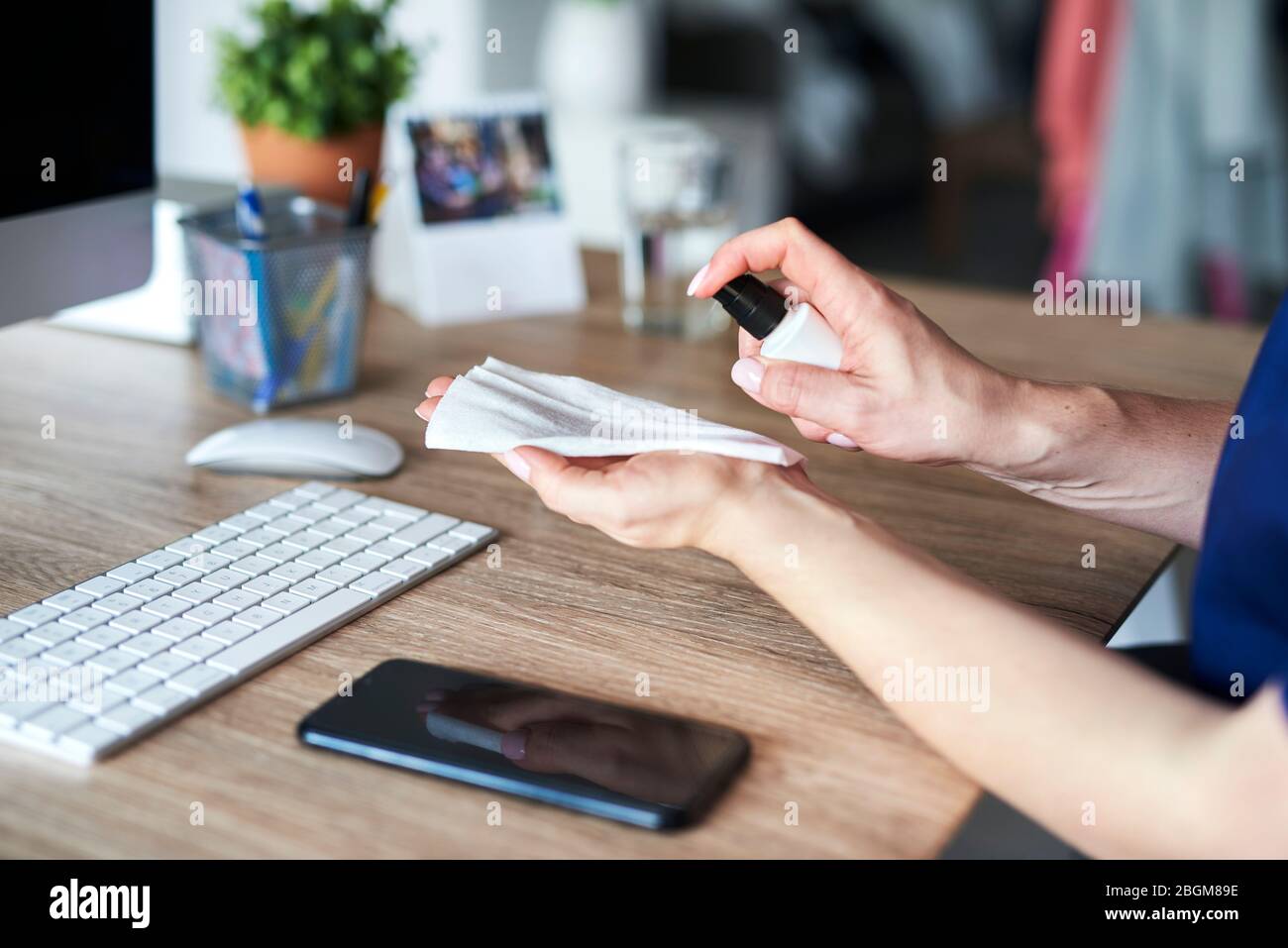 Office before technology hi-res stock photography and images - Alamy
