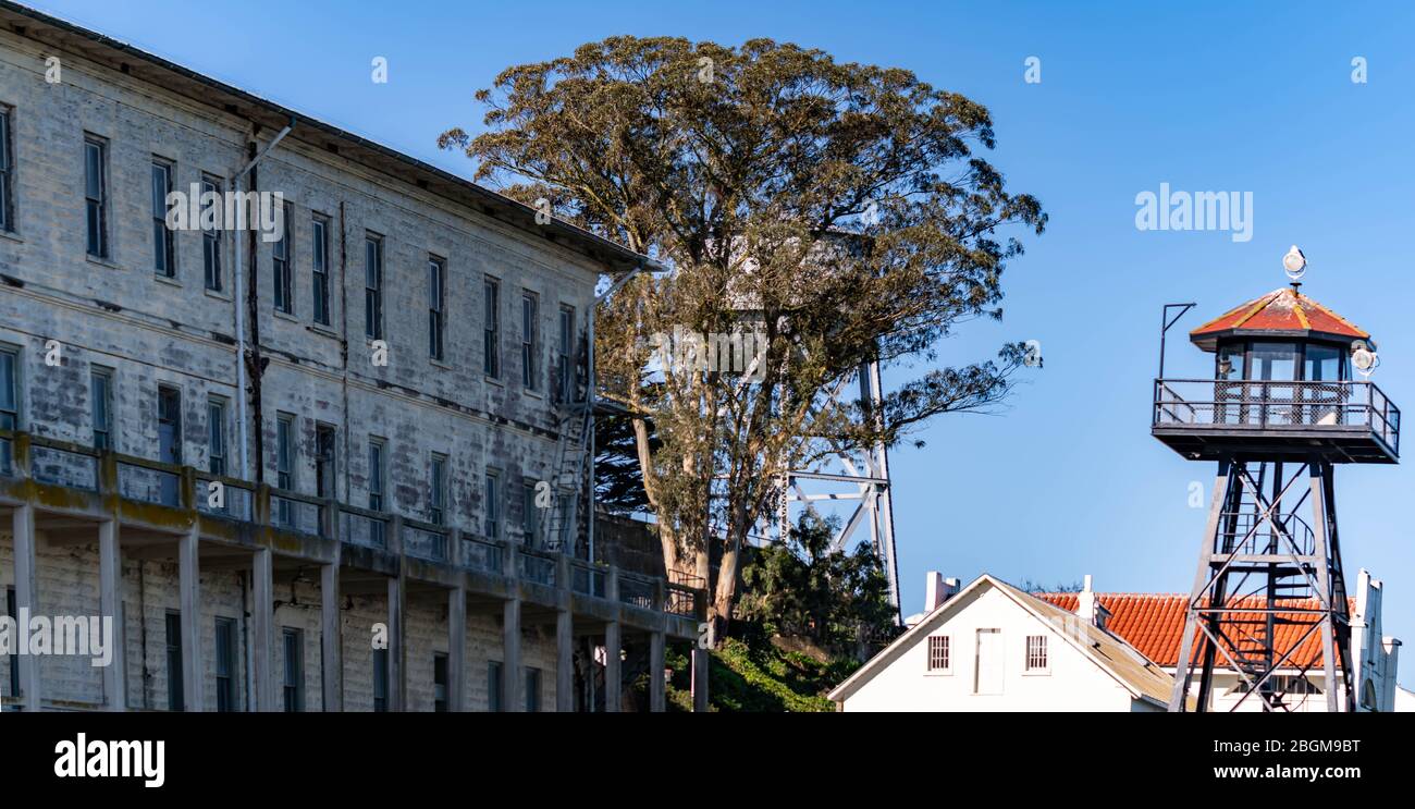 Green ranger ship hi-res stock photography and images - Alamy