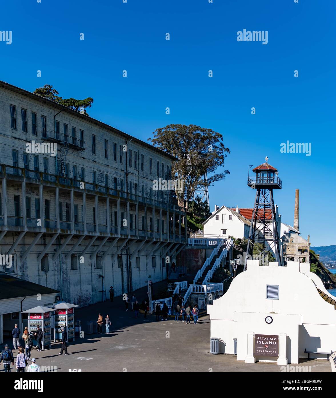 Alcatraz island's boat ship dock with the barracks or appartments and ...
