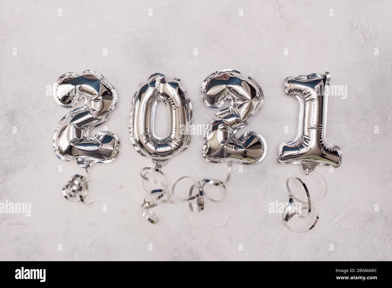 Golden Christmas 2021 balloons isolated on white background. Helium ...