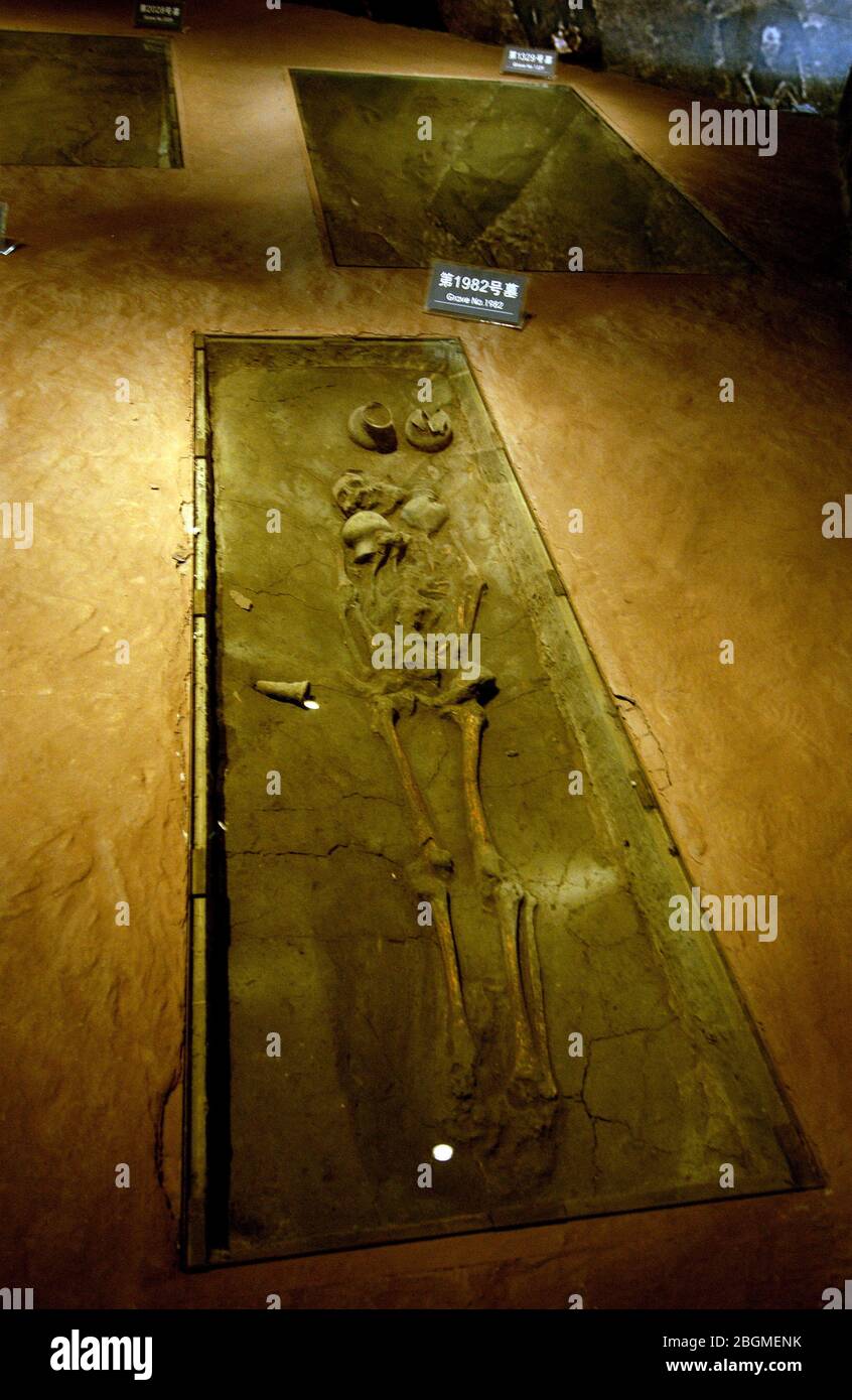 Kingdom of shu hi-res stock photography and images - Alamy