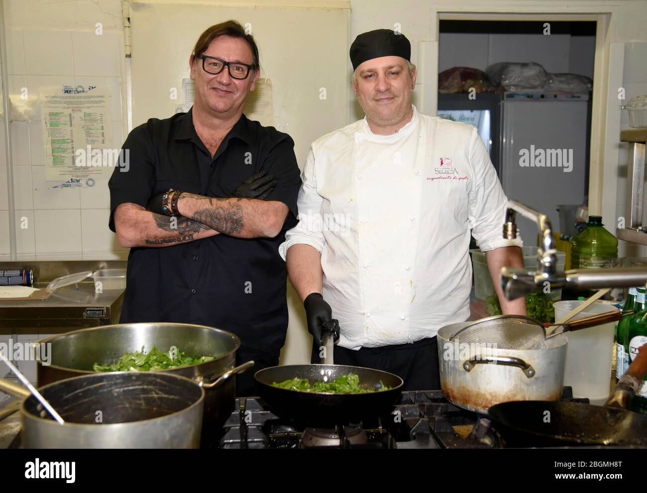 Milan, "Ghost Kitchen" Virtual restaurant with dishes delivered ...