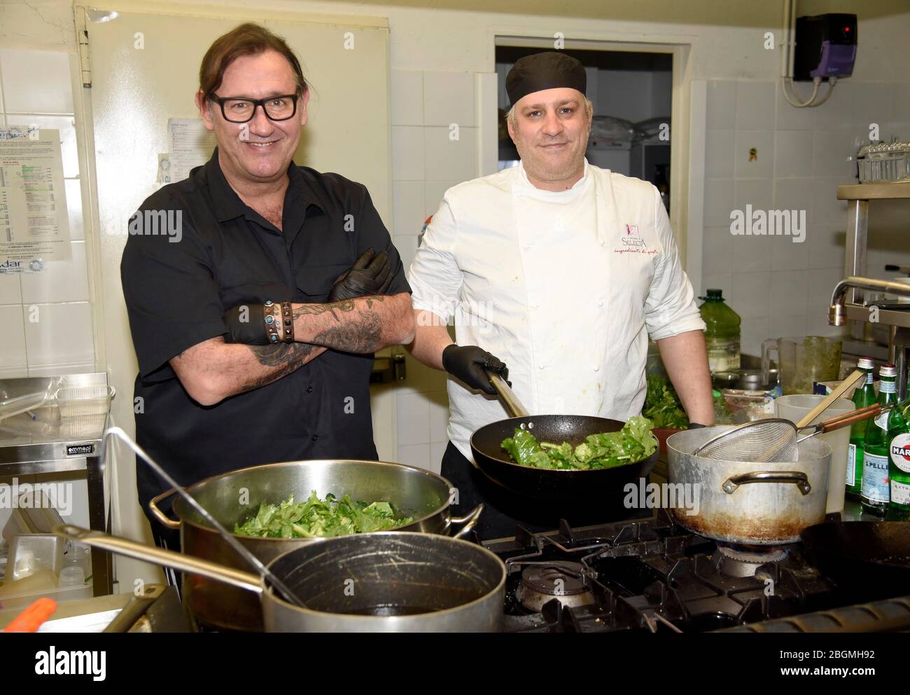 Milan, "Ghost Kitchen" Virtual restaurant with dishes delivered ...