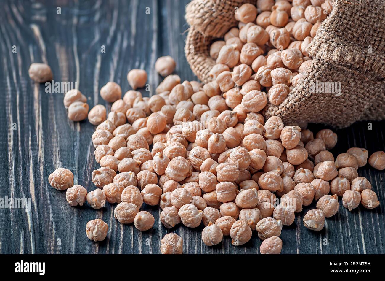 Chickpeas harvest hi-res stock photography and images - Alamy