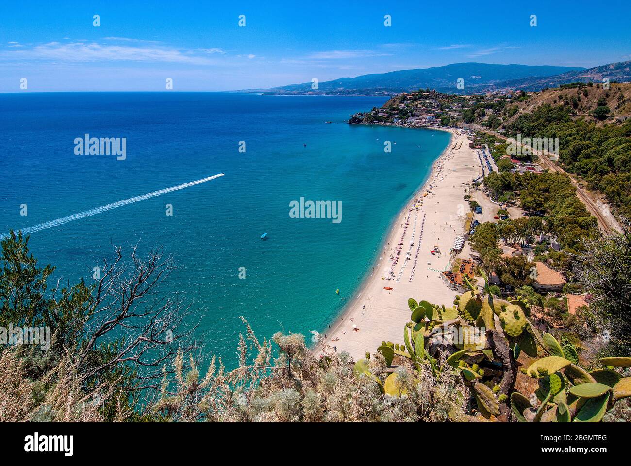 Italy Calabria - Staletti - Torrazzo - Caminia - Beach Stock Photo - Alamy