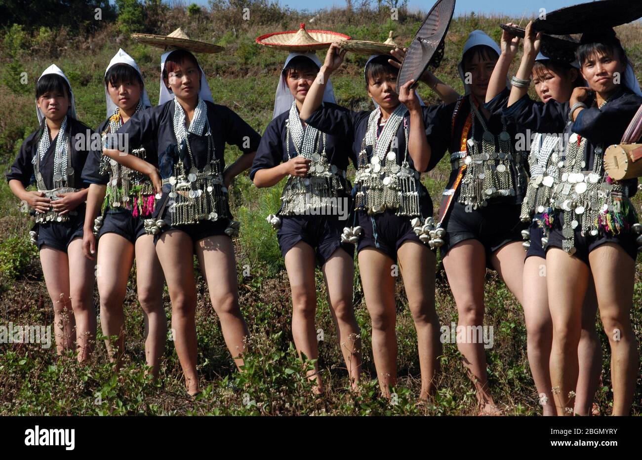 Yi Che girl who celebratedGirls' Day The Yiche people belong to the ...